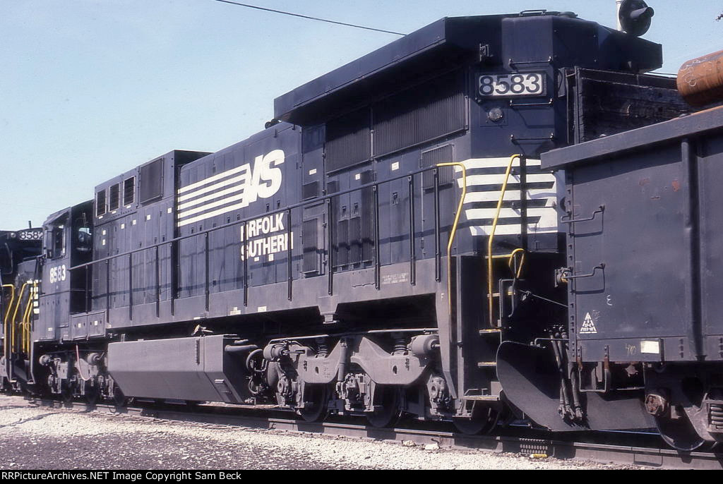 NS 8583--C39-8